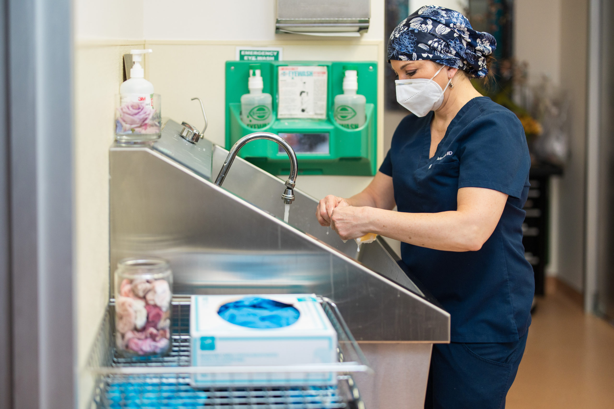 Mommy Makeovers with Dr. Mariam Awada - Review Rumble Doesn’t Stuff Around