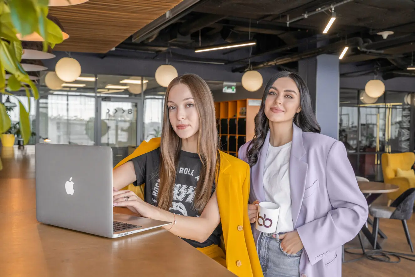 EB1A Visa Success: High-Impact Publications Strategy