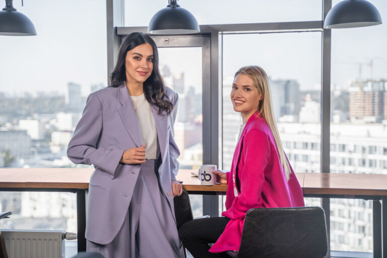 How to Create a PR Strategy: Complete Step-by-Step Guide